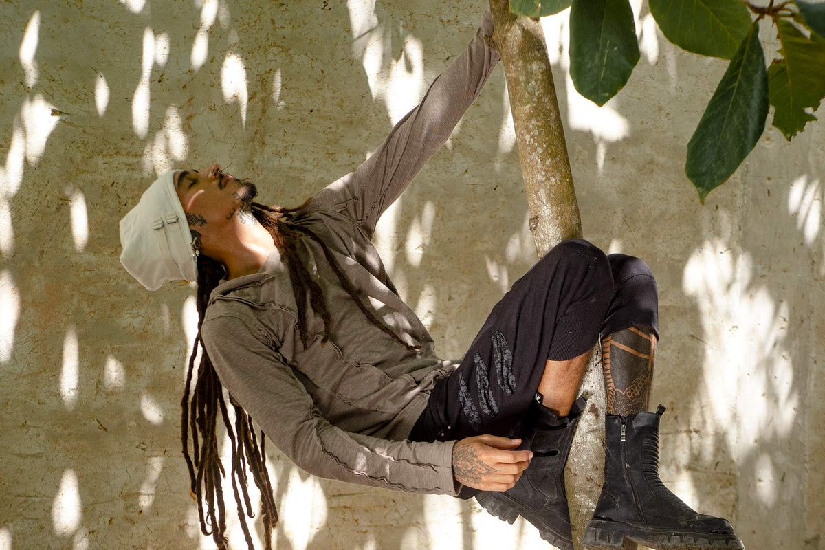 Goth Style Guide: Evolution of Goth Outfits Throughout the Years - Psylo