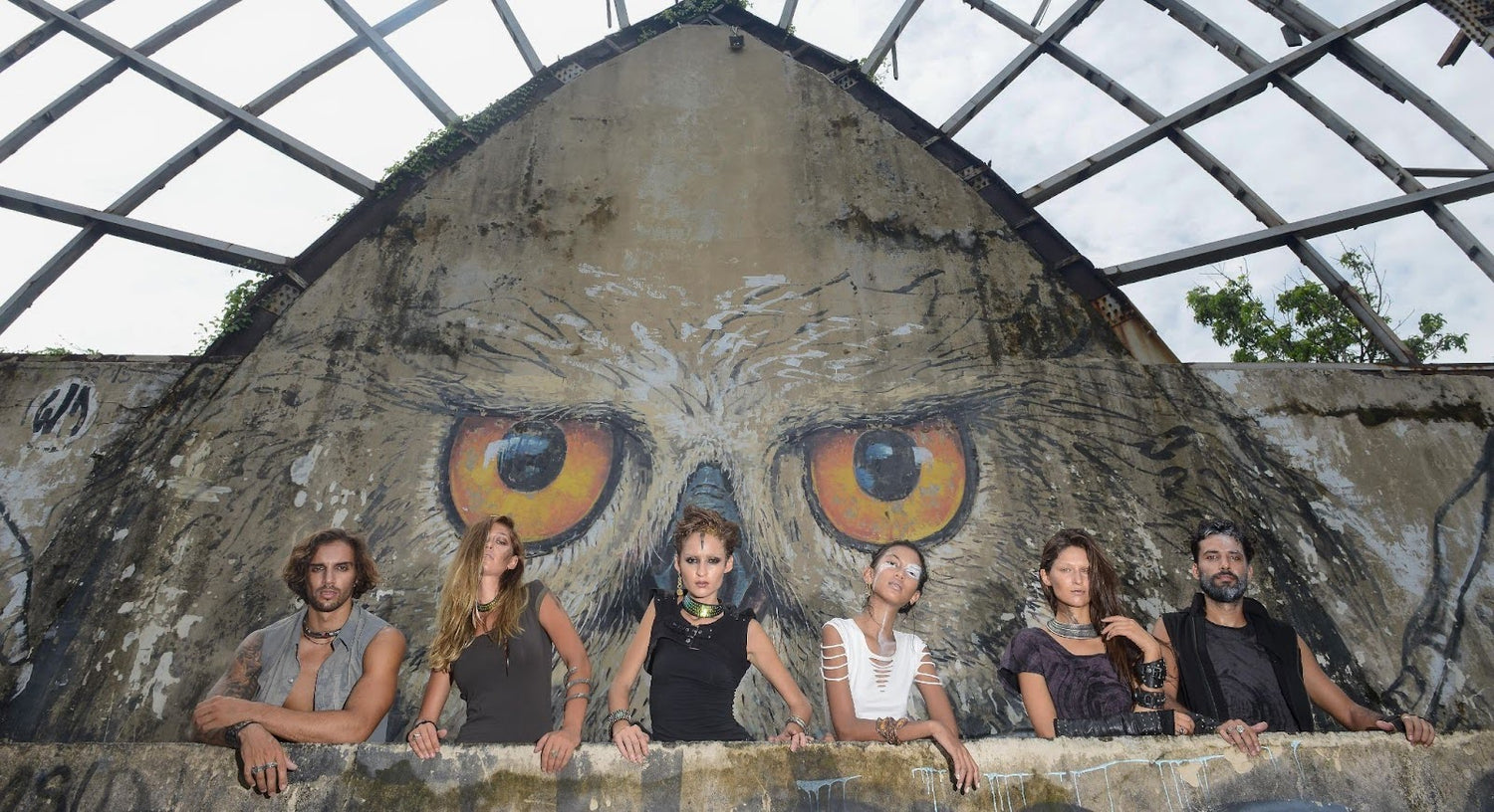 Urban Tribes: Dress Codes of Modern Subcultures – Psylo