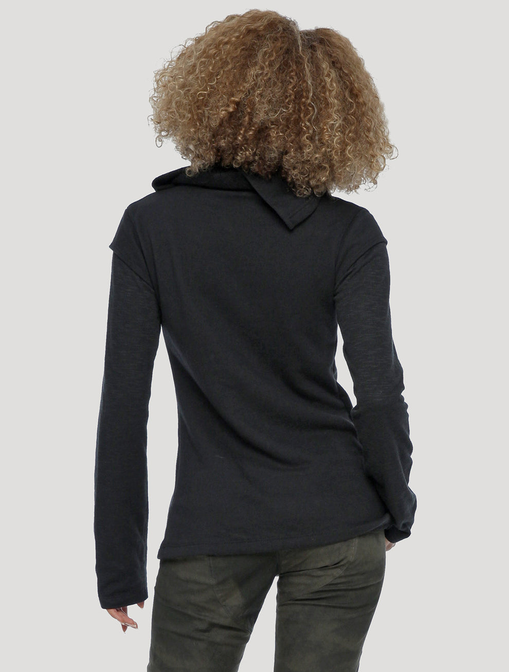 Magic Sweater by Psylo Fashion