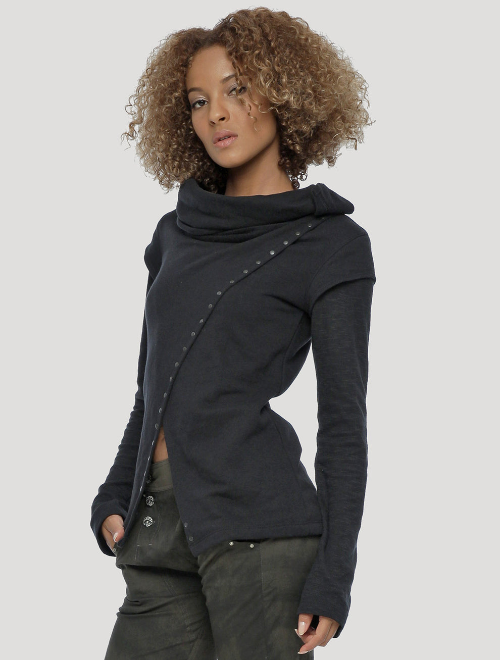 Magic Sweater by Psylo Fashion